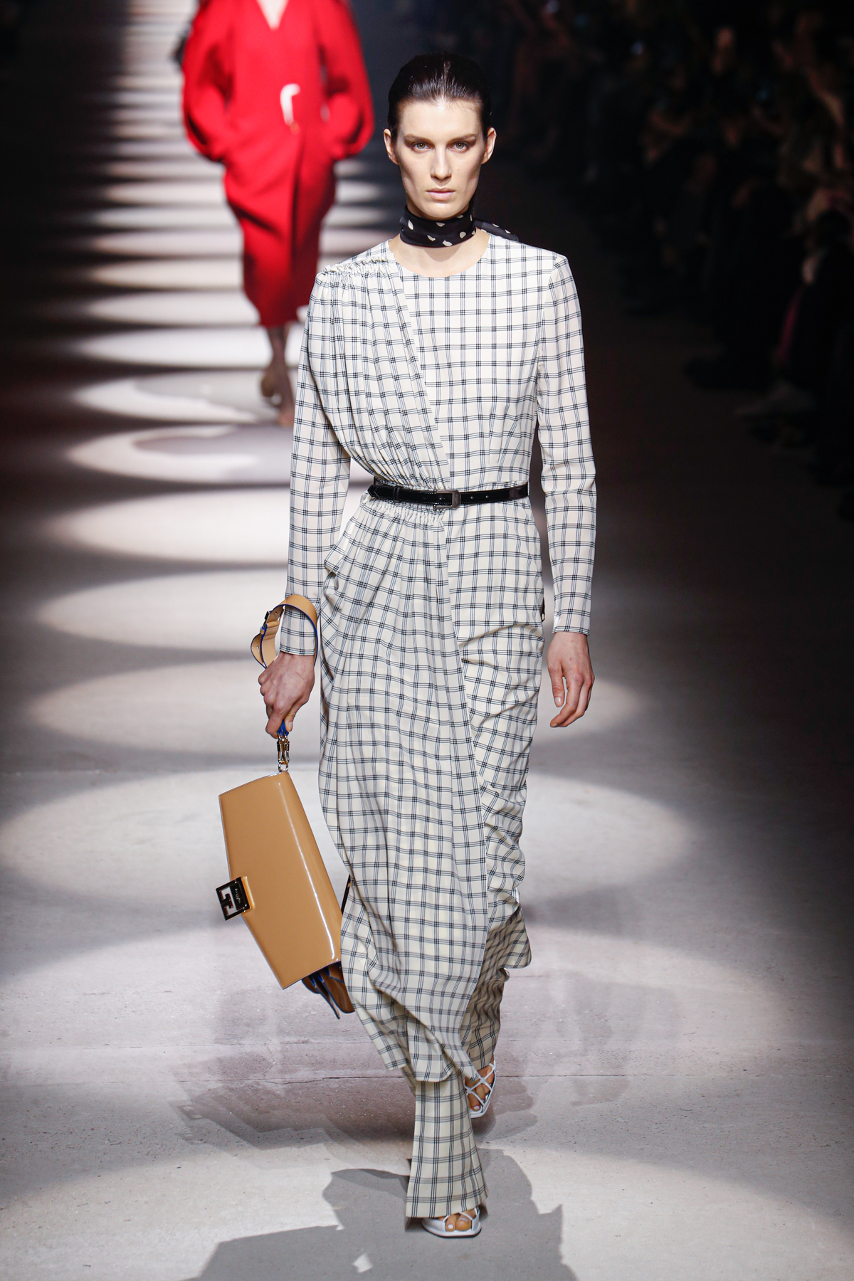 GIVENCHY-2 | Showdetails