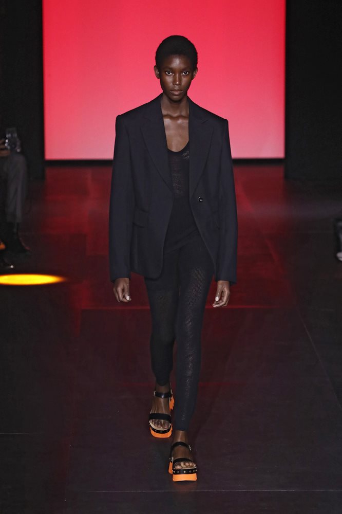 Chloe-summer-2023 (20) | Showdetails