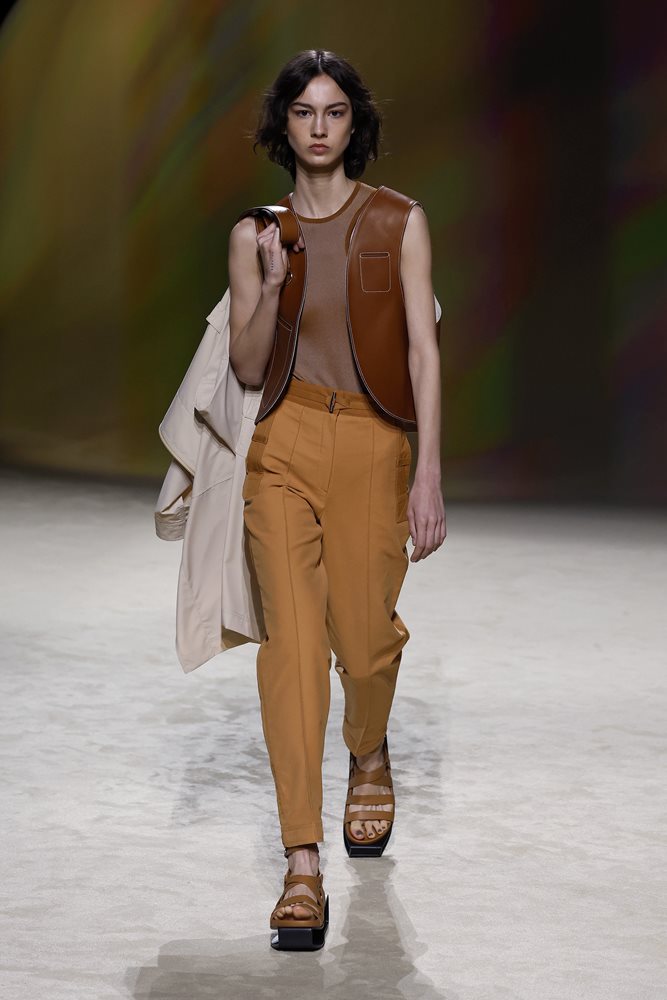Hermes-summer-2023 (24) | Showdetails